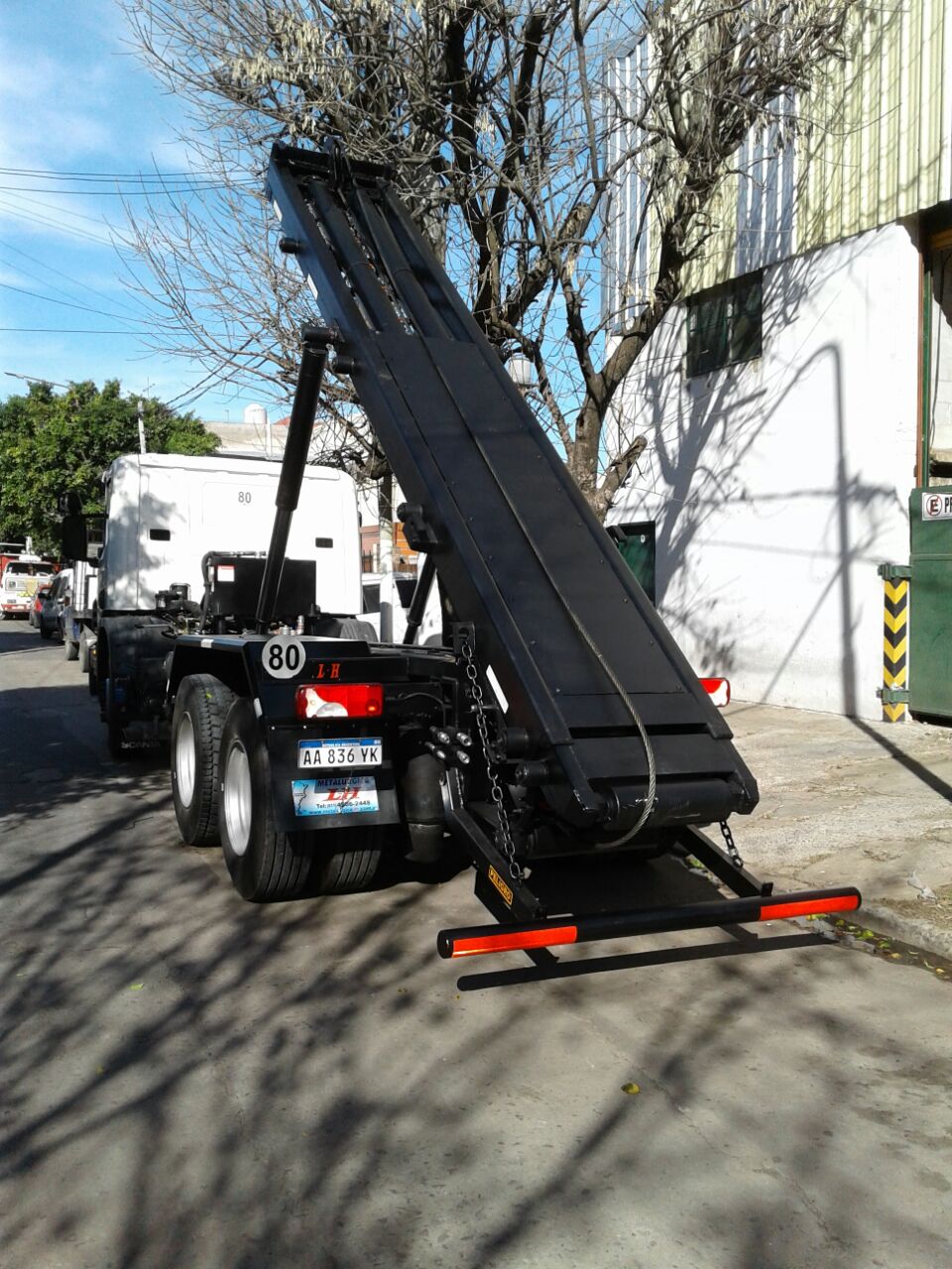 Equipo Roll-Off a Cable